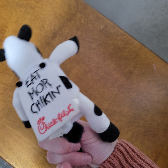 Chick-Fil-A | Other | Chickfila Cow Mascot From 23 | Poshmark
